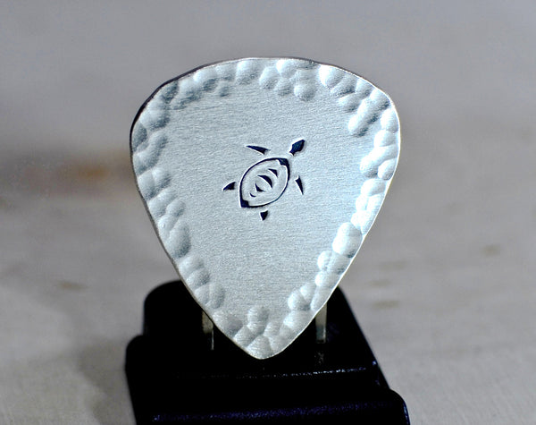 Sea turtle sterling silver guitar pick with hammered design – Nici's Picks